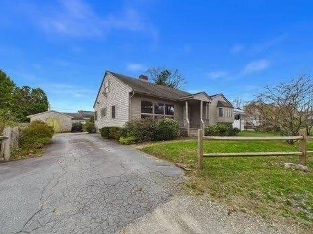 4 bedroom, New Bedford MA 02745 LS102156060