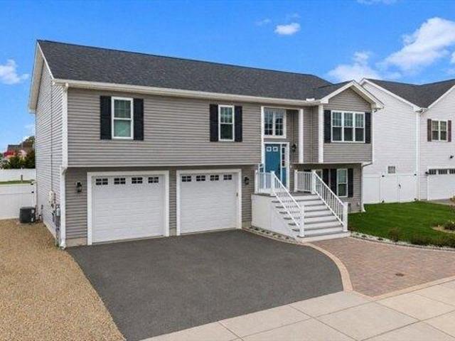 4 bedroom, New Bedford MA 02745 LS103033897