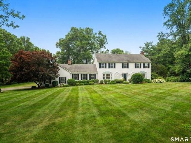 4 bedroom, New Canaan CT 06840 104832400