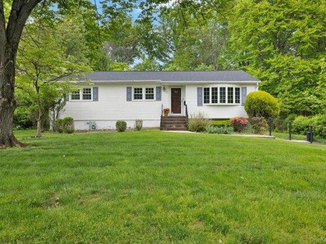 4 bedroom, New City NY 10956 104922251