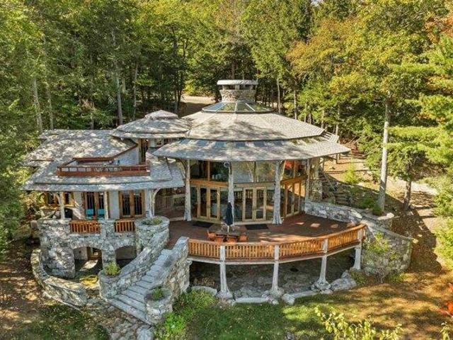 4 bedroom, New Durham NH 03855 104720643