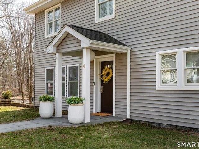 4 bedroom, New Fairfield CT 06812 101705475