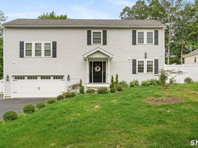 4 bedroom, New Fairfield CT 06812 102531031