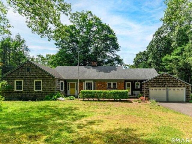 4 bedroom, New Fairfield CT 06812 104568867