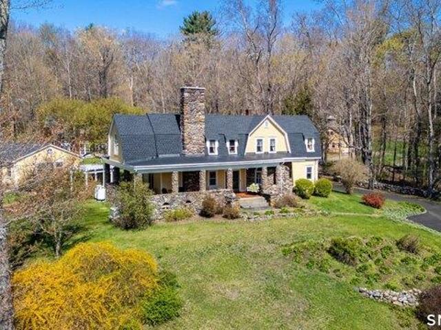 4 bedroom, New Hartford CT 06057 LS102280157