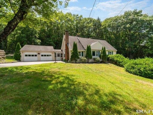 4 bedroom, New Hartford CT 06057 104351079