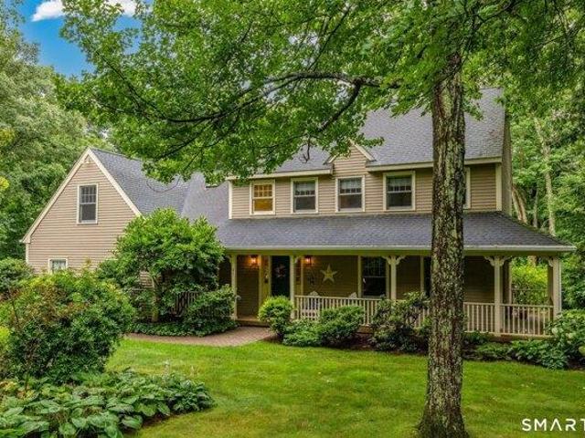 4 bedroom, New Hartford CT 06057 104849678