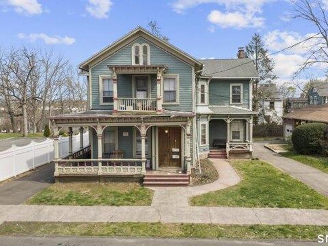4 bedroom, New Haven CT 06515 104330609
