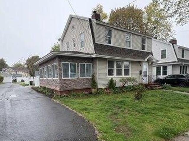 4 bedroom, New Haven CT 06512 103160462