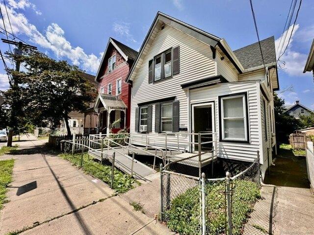4 bedroom, New Haven CT 06513 102443264