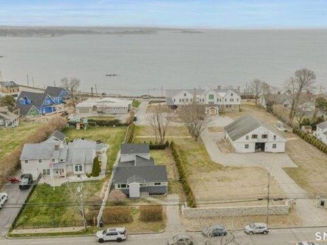4 bedroom, New London CT 06320 104330870