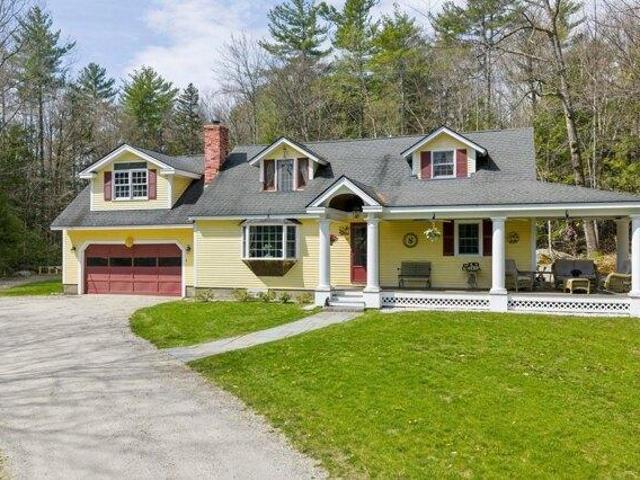 4 bedroom, New London NH 03257 104442582