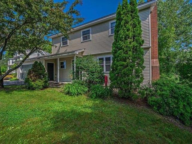 4 bedroom, New London NH 03257 104757775