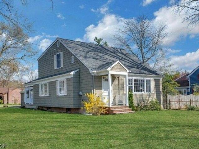 4 bedroom, New Providence NJ 07974 LS102028570