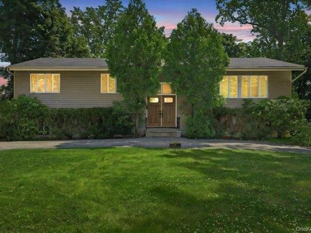 4 bedroom, New Rochelle NY 10804 105191119
