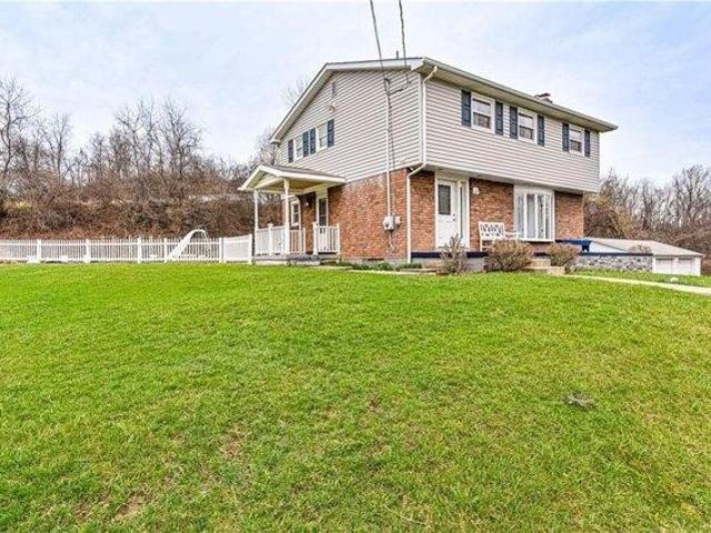 4 bedroom, New Stanton PA 15672 104906936