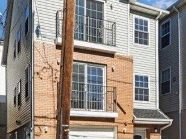 4 bedroom, Newark NJ 07104 104833586