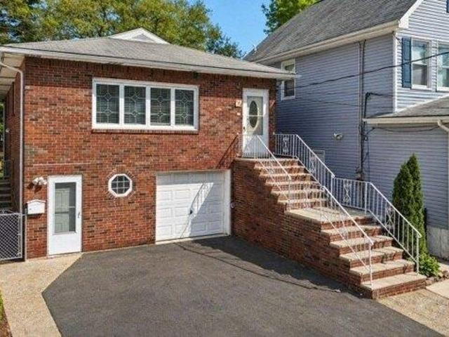 4 bedroom, Newark NJ 07106 102584337