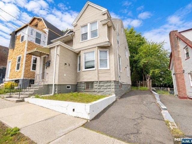 4 bedroom, Newark NJ 07106 102776588