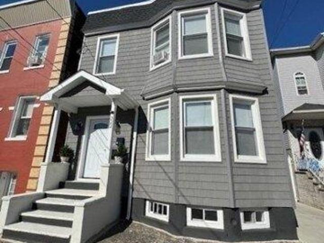 4 bedroom, Newark NJ 07107 LS102254286