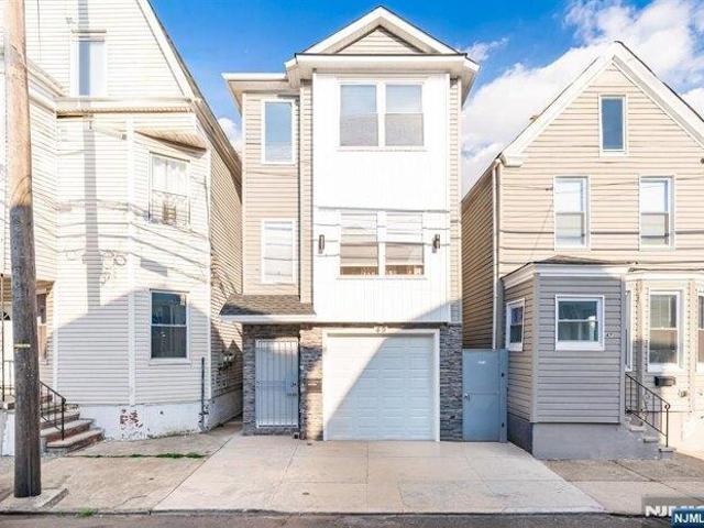 4 bedroom, Newark NJ 07107 104237453