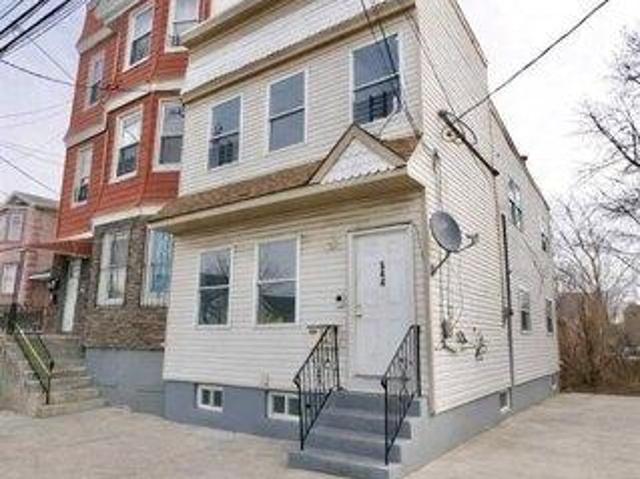 4 bedroom, Newark NJ 07103 103189217