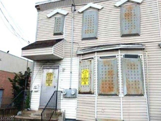 4 bedroom, Newark NJ 07103 104190146