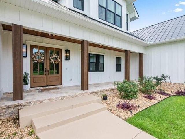 4 bedroom, Newberry FL 32669 LS92888079