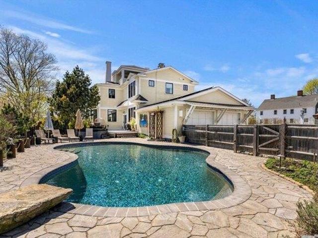 4 bedroom, Newbury MA 01951 LS102409212