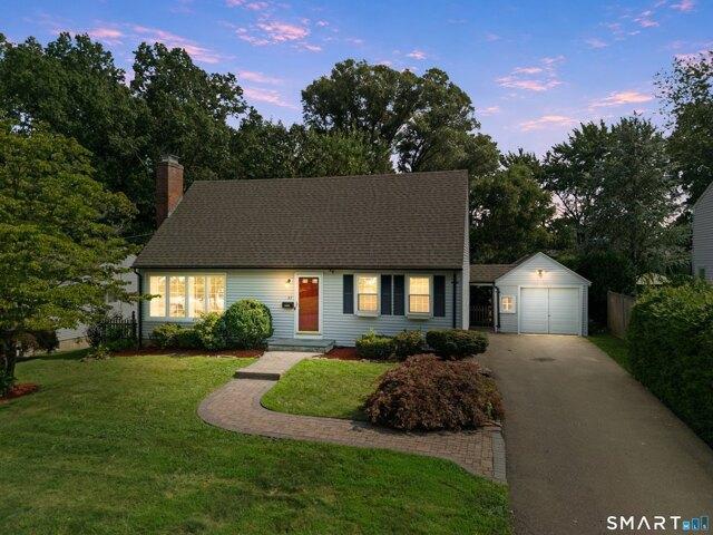 4 bedroom, Newington CT 06111 105157838