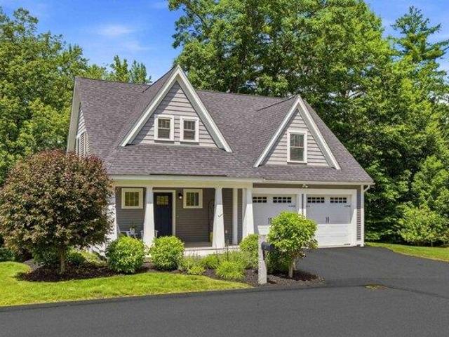 4 bedroom, Newmarket NH 03857 104330289