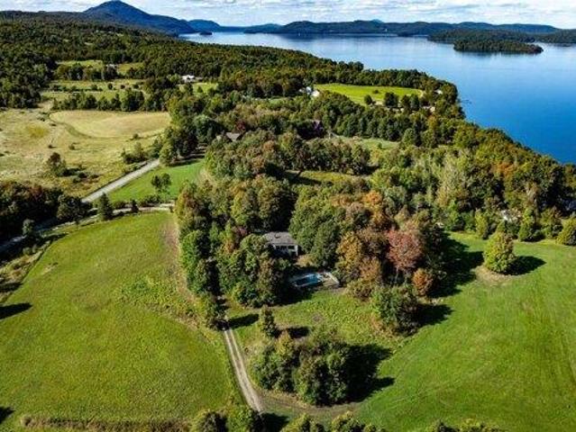 4 bedroom, Newport VT 05857 LS102215148