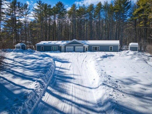 4 bedroom, Newport NH 03773 102560444