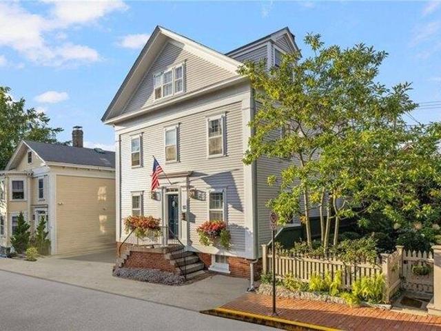 4 bedroom, Newport RI 02840 102061108