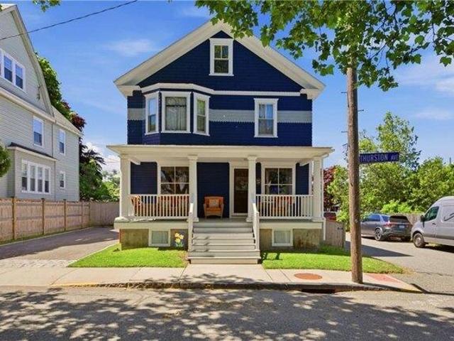 4 bedroom, Newport RI 02840 104512559