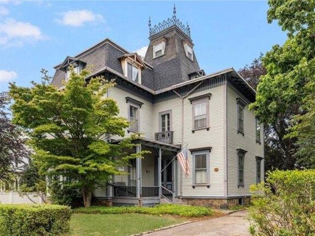 4 bedroom, Newport RI 02840 104569421