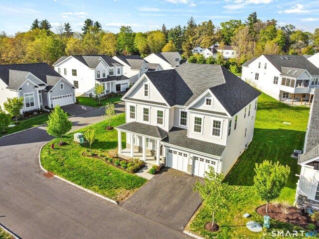 4 bedroom, Newtown CT 06470 104374582