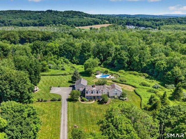 4 bedroom, Newtown CT 06470 105142842