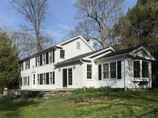 4 bedroom, Newtown CT 06470 LS102027757
