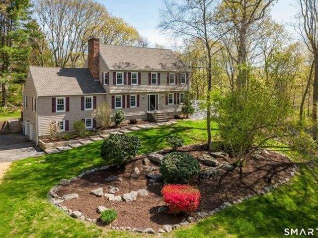 4 bedroom, Newtown CT 06482 104809151