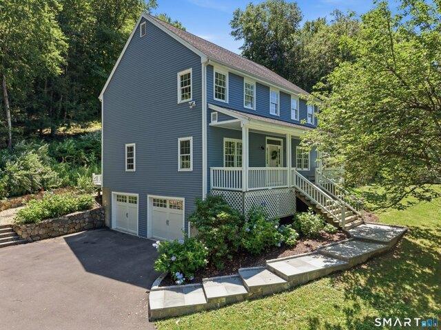 4 bedroom, Newtown CT 06482 104810998