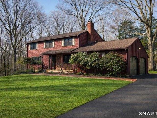 4 bedroom, Newtown CT 06482 104833467