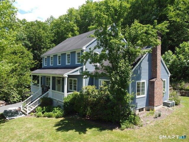 4 bedroom, Newtown CT 06482 104075011