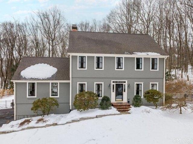 4 bedroom, Newtown CT 06482 LS101628718