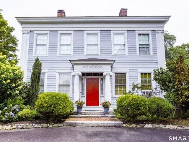 4 bedroom, Newtown CT 06482 LS102314315
