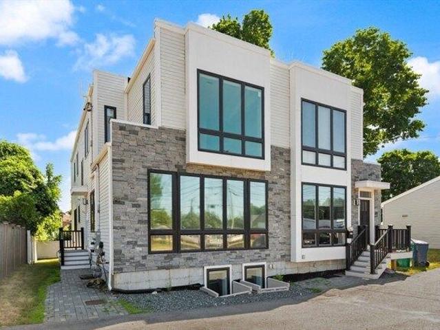 4 bedroom, Newton MA 02458 104717552