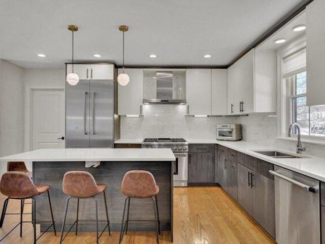 4 bedroom, Newton MA 02459 102763123