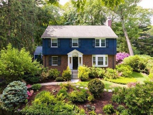 4 bedroom, Newton MA 02459 104757986