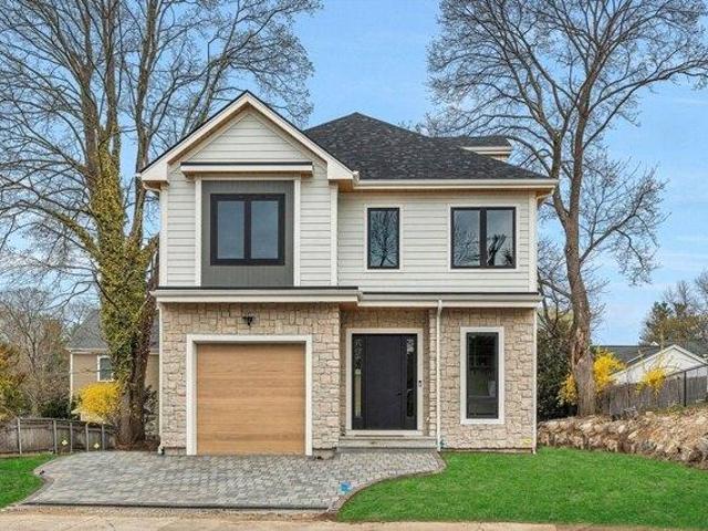 4 bedroom, Newton MA 02465 103019434