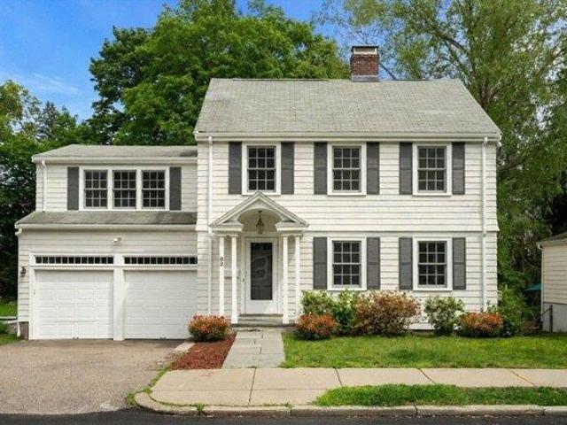4 bedroom, Newton MA 02468 103075227